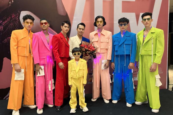 Mengenal Sosok Nuno Raffi, Desainer di Balik Jas Colorful Langganan ...