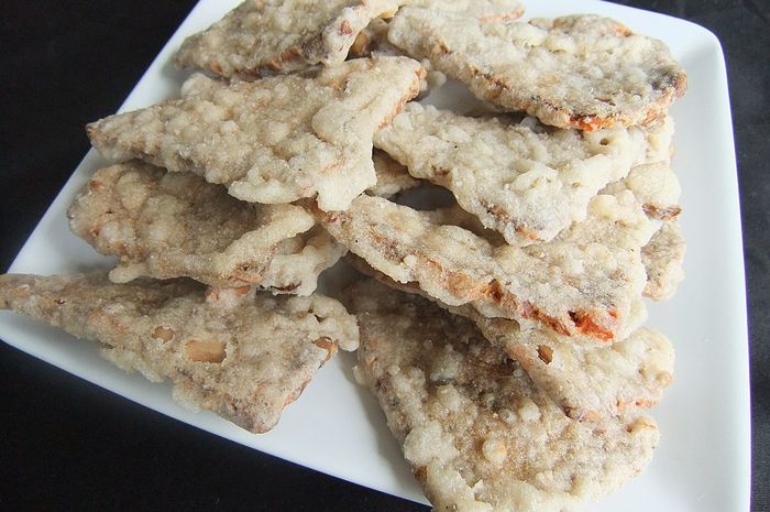 Keajaiban Oncom: Makanan Fermentasi Daur Ulang yang Jadi Solusi ...