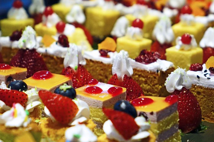 Hati-hati dengan Makanan Manis - Bobo