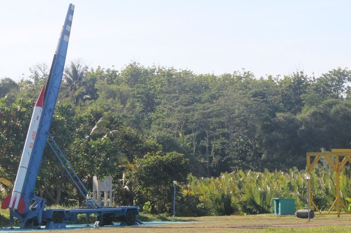 Roket LAPAN Sukses Meluncur - Bobo