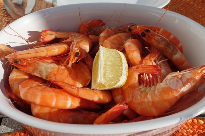 Jangan Dibuang, Inilah 3 Manfaat Memakan Kepala Udang bagi Tubuh Kita ...