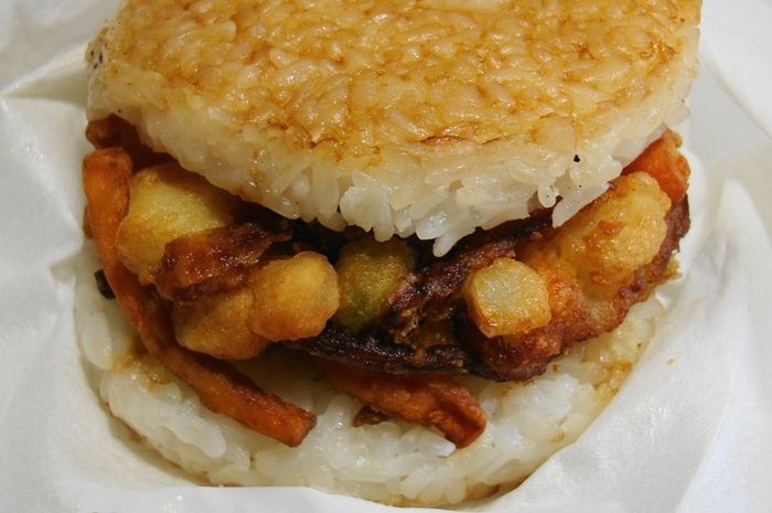 Burger Unik di Berbagai Negara - Bobo