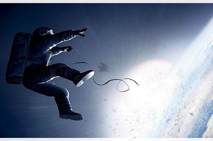Apa yang Terjadi Jika Tidak Ada Gravitasi di Bumi? - Bobo Apa yang Terjadi Jika Tidak Ada Gravitasi di Bumi? - Bobo