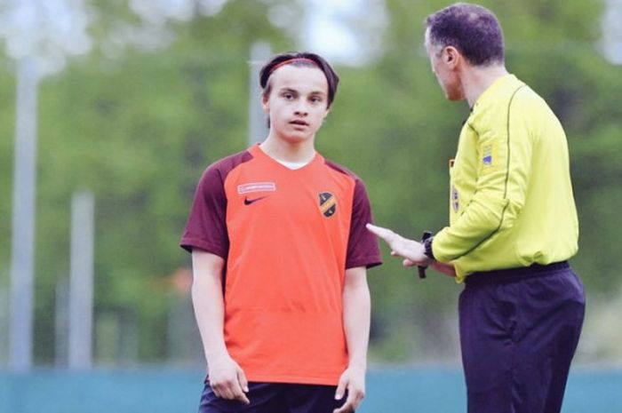 VIDEO - Timnas U-19 Indonesia Wajib Waspada, Ini Pemain Naturalisasi ... VIDEO - Timnas U-19 Indonesia Wajib Waspada, Ini Pemain Naturalisasi ...
