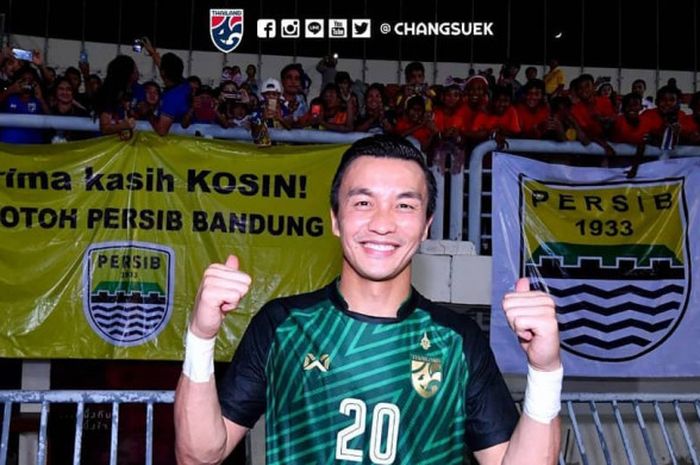 Eks Kiper Persib Bandung Resmi Kembali ke Pangkuan Chonburi - Bolasport.com