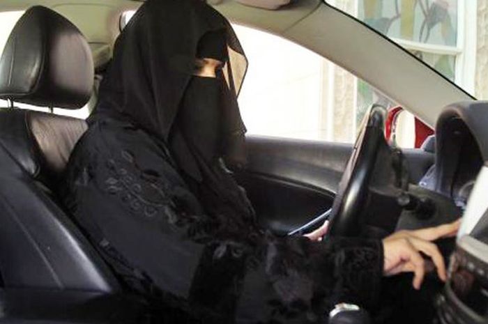 Puluhan Milyar, Segini Biaya yang Dihabiskan Wanita Arab Saudi untuk ...