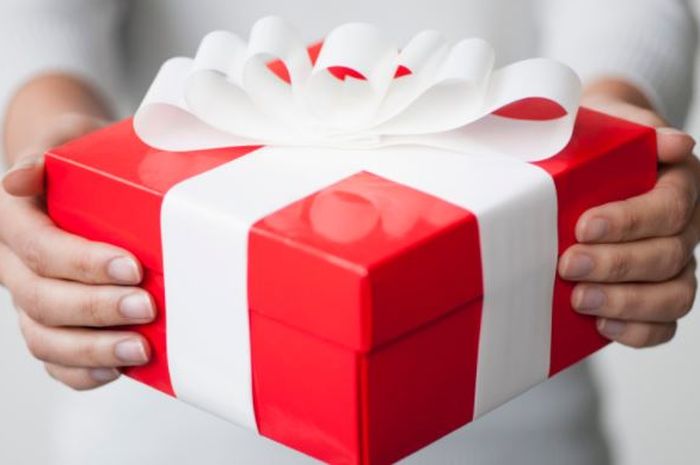 Bingung Cari Kado Buat Cewek? Intip yuk Daftar Berikut Ini, Dijamin ...