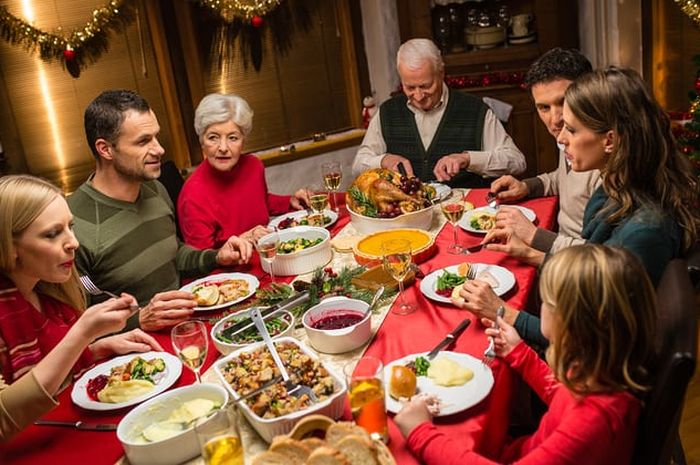 5 Tradisi Hidangan Natal Teraneh di Dunia, Sanggup Makan?