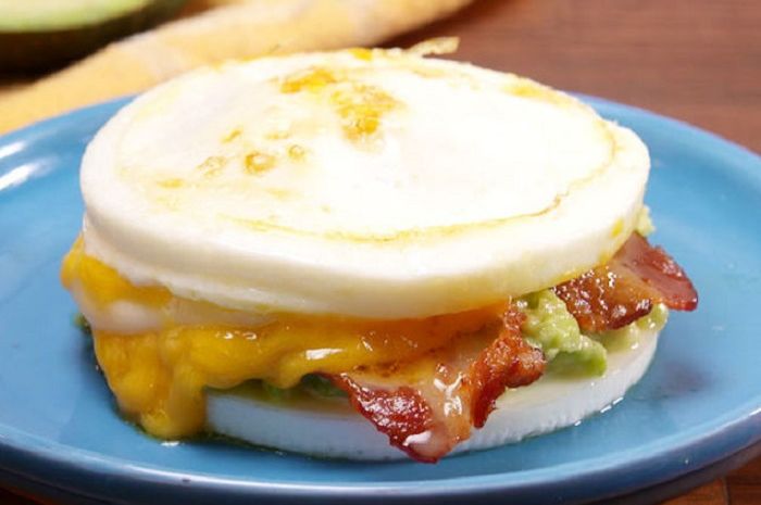 Resep Mudah Burger Telur Isi Keju Daging, Dijamin Nagih