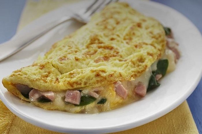 Ini Dia Cara Bikin Basic Omelet Original yang Benar