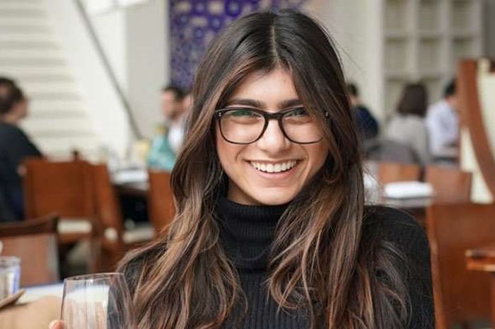 Lika-liku Perjalanan Karier Mia Khalifa Terjun di Industri Film Dewasa, Hingga Akhirnya ...
