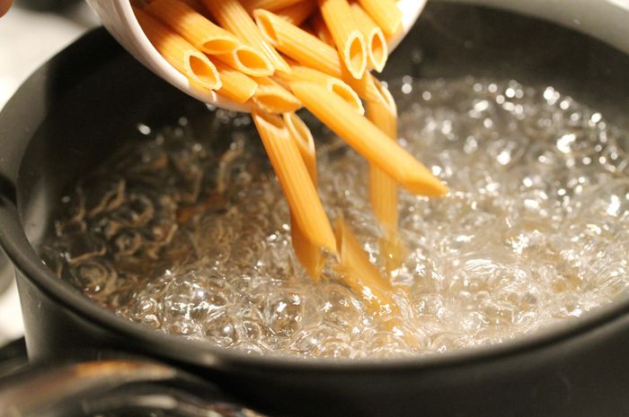 Tips Mudah Merebus Pasta, Agar Hemat Air dan Cita Rasanya Terjaga