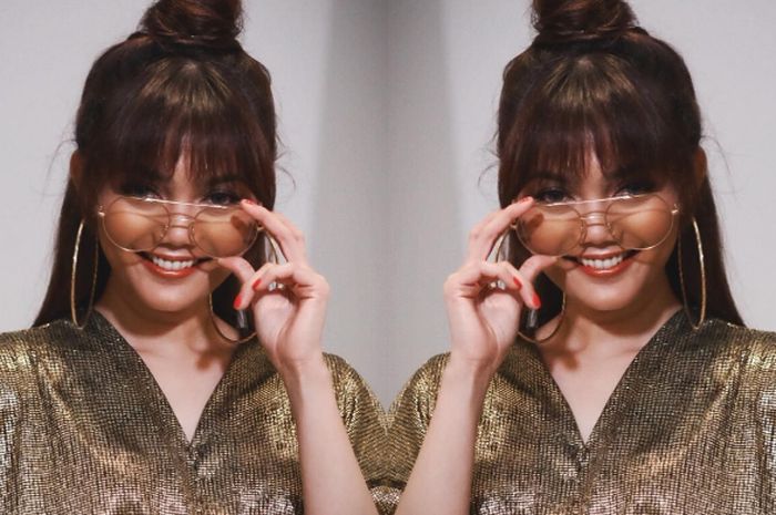 Tertangkap Kamera Penampilan Rina Nose Tanpa Makeup, Bikin Pangling Nggak?