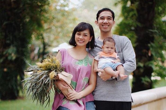 Cerita Andien Saat Sang Suami Ditunjuk Jadi Fotografer Tunangan Raisa ...