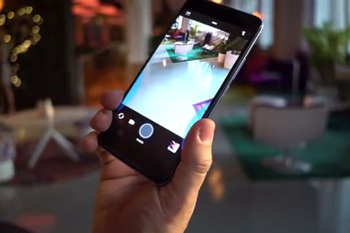 Canggih Tapi Lucu, Remas Hape HTC Ini Untuk Jalankan Fiturnya, Begini ...