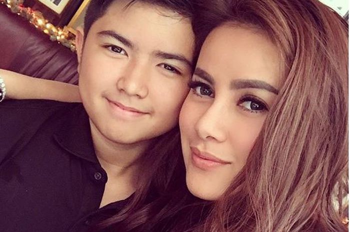 Uh, Gantengnya Sean Mikael Anak Olla Ramlan, Calon Remaja Kesayangan ...