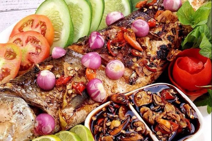 Kalau ke Jogja Wajib Cobain: Bandeng Sambal Matah yang Pedasnya Pecah ...