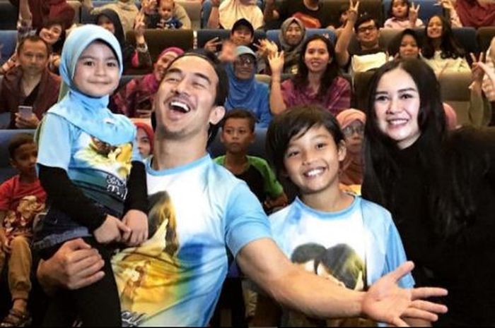 Bima Azriel Aktor Cilik yang Main Bareng Joe Taslim Ini Menangis