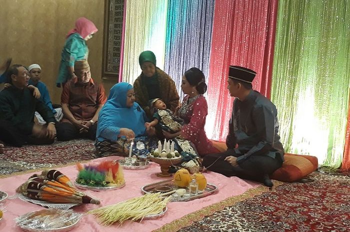 Ayu Dewi Sebutkan Alasan Gunakan Adat Gorontalo Saat Cukur Rambut Anak