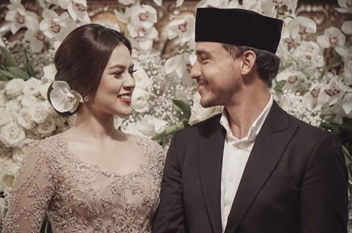 Lihat Hamish dan Raisa Duduk Berdampingan Kayak Begini, Hati Netizen ...