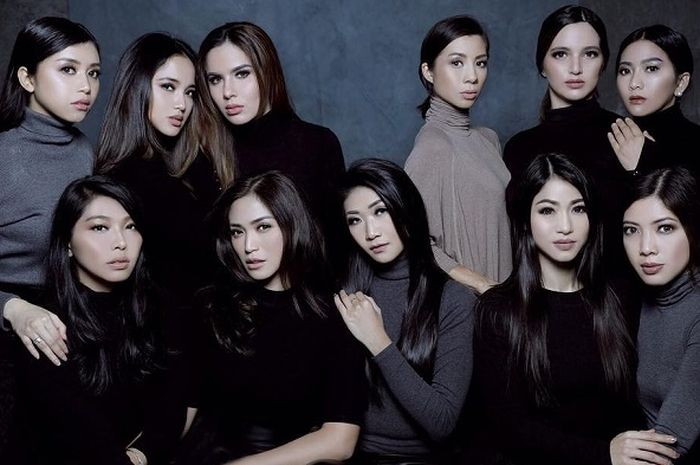 Kerap Tampil Glamor, Ini 5 Outfit Cantik Girls Squad yang Bisa Kamu ...