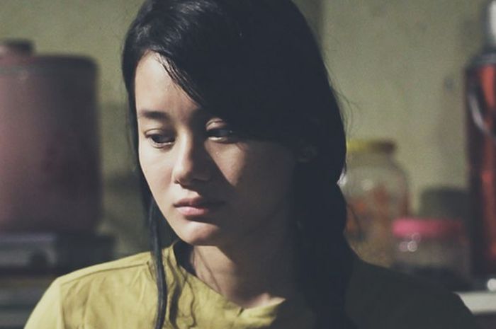 Selalu Tampil Anggun, Ternyata Begini Gaya Feminin ala Dinda Hauw yang ...