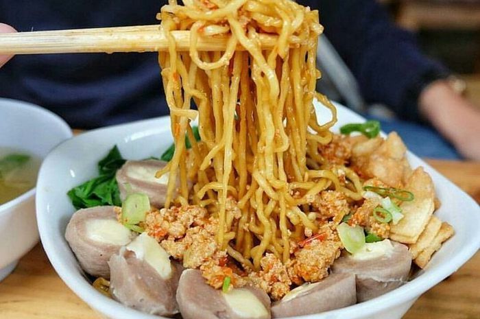 Nyobain Bakso 2 Nyonya Buat Kamu Ingin Nambah, Apa Enaknya?