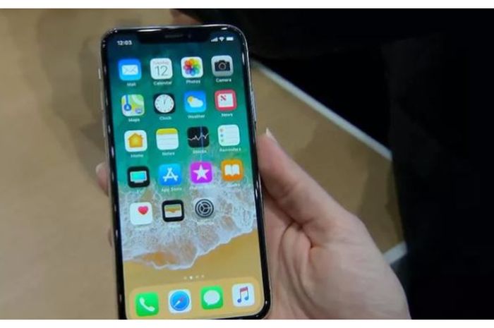 Awas! Saat Layar iPhone X Pecah, Biaya Reparasinya Bikin Nangis Darah