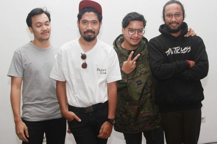 Ngerinya True Love Ala Elephant Kind, Cinta Berbalut Adegan Sadis