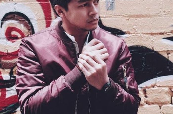 Mau Kenal Deva Mahenra Lebih Jauh Lagi? Ini 9 Fakta yang Akan Bikin ...