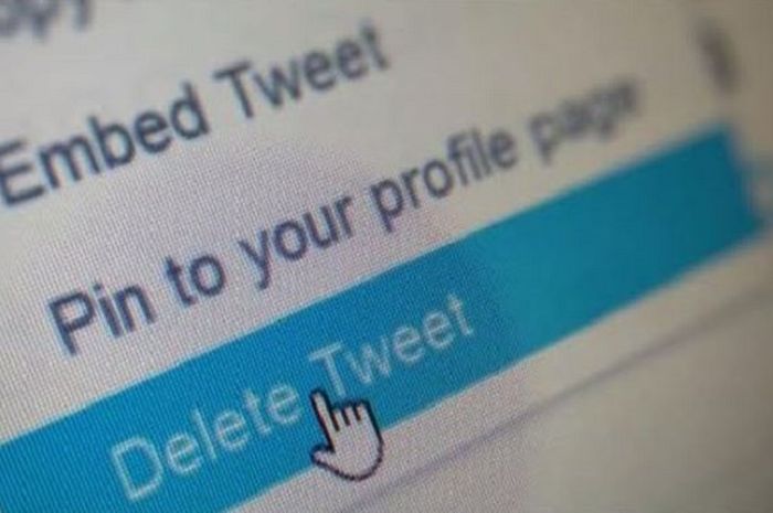 Cara Cepat Menghapus Postingan Lama di Twitter dan Facebook, Wajib Tahu nih