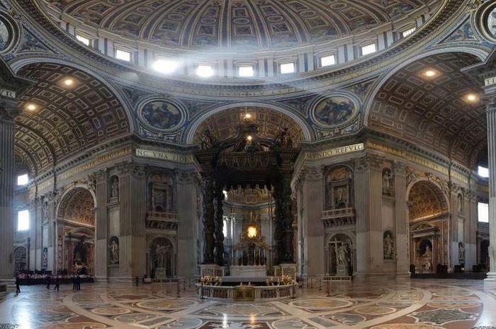 Tidak Hanya Air Mancur Trevi, Roma Juga Memiliki Gereja-Gereja Yang ...