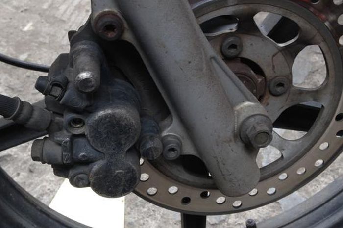 Cara Deteksi Kondisi Rem Motor - Hai