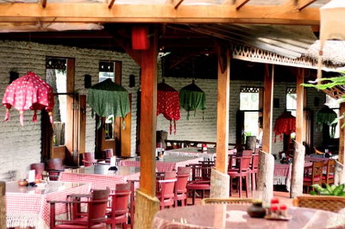 TIZI Restaurant, Bandung - Hai
