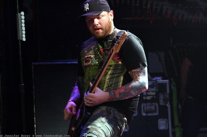 Steve "New Found Glory" Klein : Nggak Sabar Menunggu Blink 182 - Hai