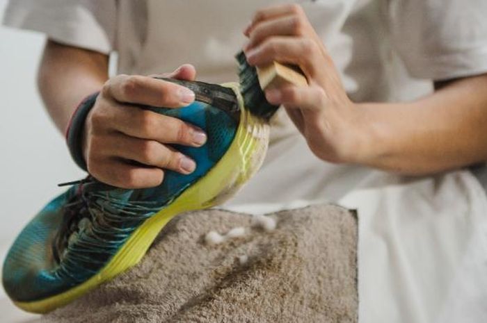 5 Tempat Cuci Sepatu di Jakarta - Hai