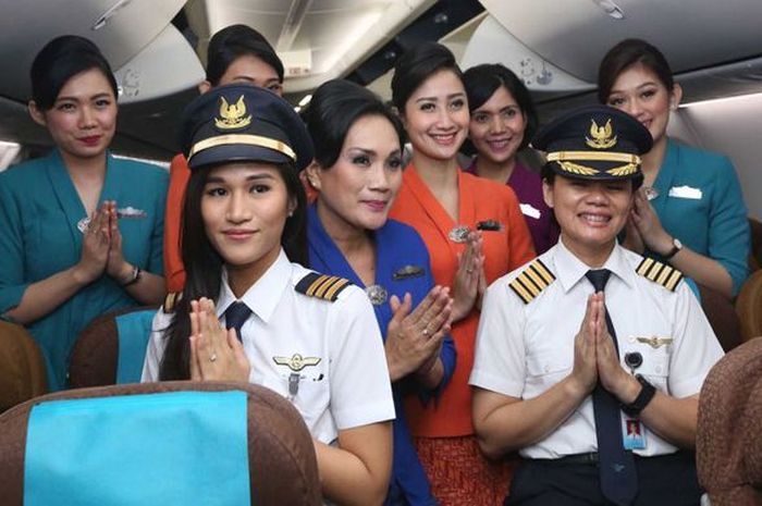 3 Fakta Tentang Ida Fiqriah, Perempuan Pertama Yang Jadi Captain Pilot ...