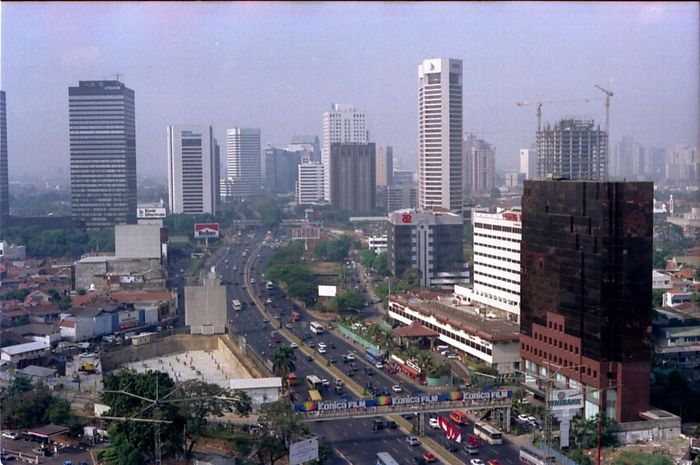 Ini Dia Video Penampakan Jakarta Era 90-an yang Anti Macet! - Hai