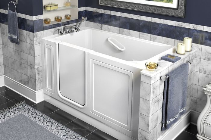 Walk-In Tub, Inovasi Bak Berendam Agar Tidak Tenggelam! Ini Kelebihan ...