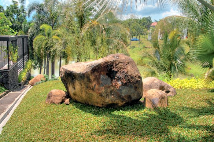 Jadikan Batu sebagai Elemen Alami di Taman - iDEA