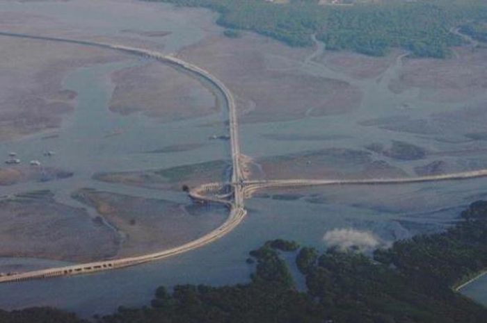 Jalan Tol Atas Laut Jakarta-Surabaya Brilian, tetapi... - iDEA Jalan Tol Atas Laut Jakarta-Surabaya Brilian, tetapi... - iDEA