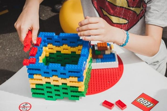 9 Fakta Lego: Setiap Produksi 1 Juta Balok, Lego Hanya Hasilkan 18 ... 9 Fakta Lego: Setiap Produksi 1 Juta Balok, Lego Hanya Hasilkan 18 ...
