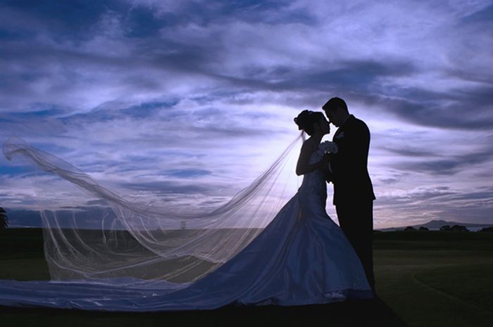 Apa Bedanya Jatuh Cinta dan Bangun Cinta? - Intisari Apa Bedanya Jatuh Cinta dan Bangun Cinta? - Intisari