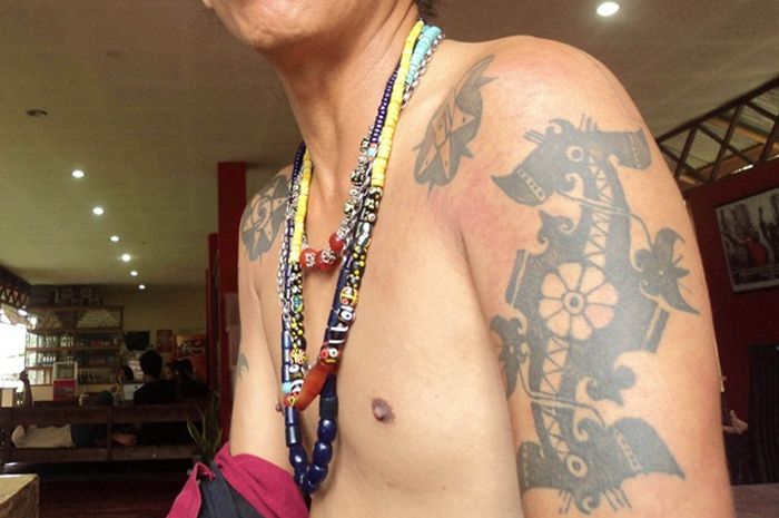 Paduan Jelaga dan Duri Pohon Jeruk - Intisari