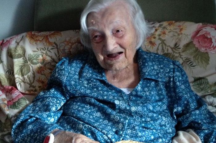 Belajar Hidup dari Gladys Hooper, Perempuan Tertua di Inggris - Intisari