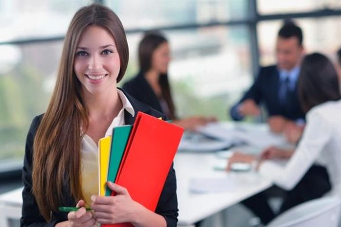 Tips Bagi Wanita Jika Ingin Memiliki Jenjang Karier Sukses Intisari