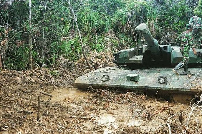 Foto Tank Leopard Ambles: Teknologi-teknologi Unggulan yang Ada di Tank ...