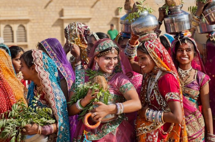 7 Hal Unik Yang Hanya Ada di India, Salah Satunya KTP Untuk Sapi ...