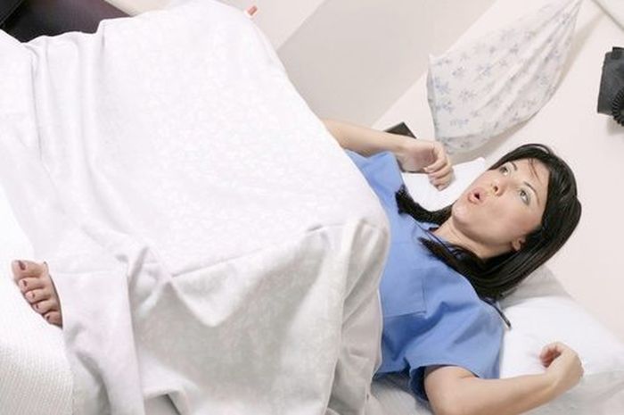 Risiko dan Komplikasi Bila Perempuan Melahirkan Normal Setelah ...