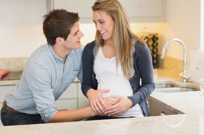 5 Cara Mudah Membuat Ibu Senang Selama Kehamilan - Nakita